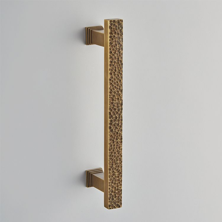 Croft Lunar Pull Handle from £0.00
